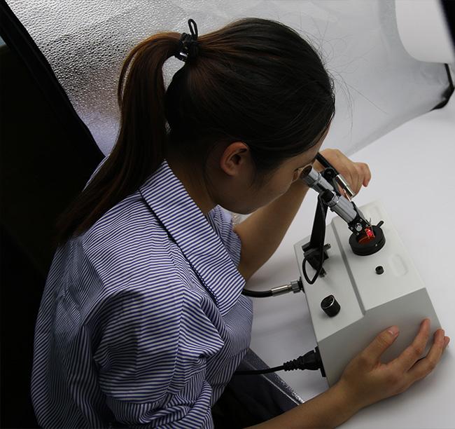 Table Spectroscope with Scale pf 400 - 700 nm and Optic Fiber Light FTS-50