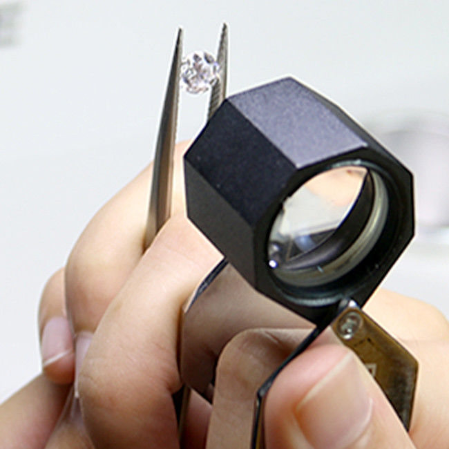 A Set Of Diamond Grading Lamp With All Accessories Needed Model FDL-12